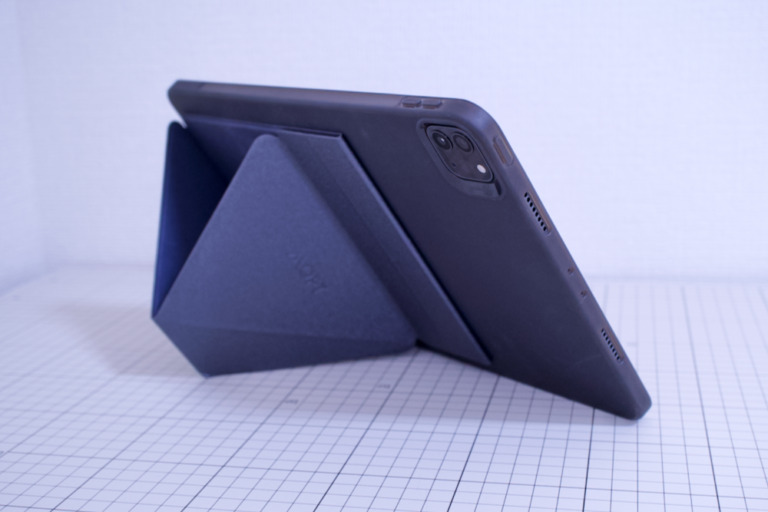 【レビュー】「MOFT X」TPUケースと組み合わせて傷対策もしてみた